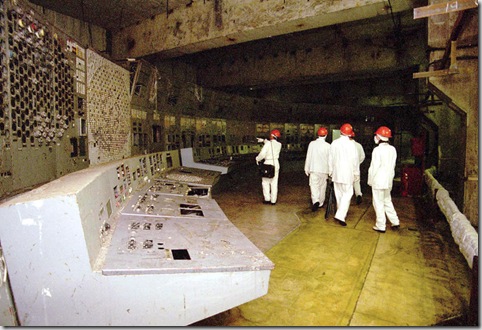 OLTRE IL MURO: ARTE e FOTOGRAFIA: 25 ANNI DAL DISASTRO DI CHERNOBYL